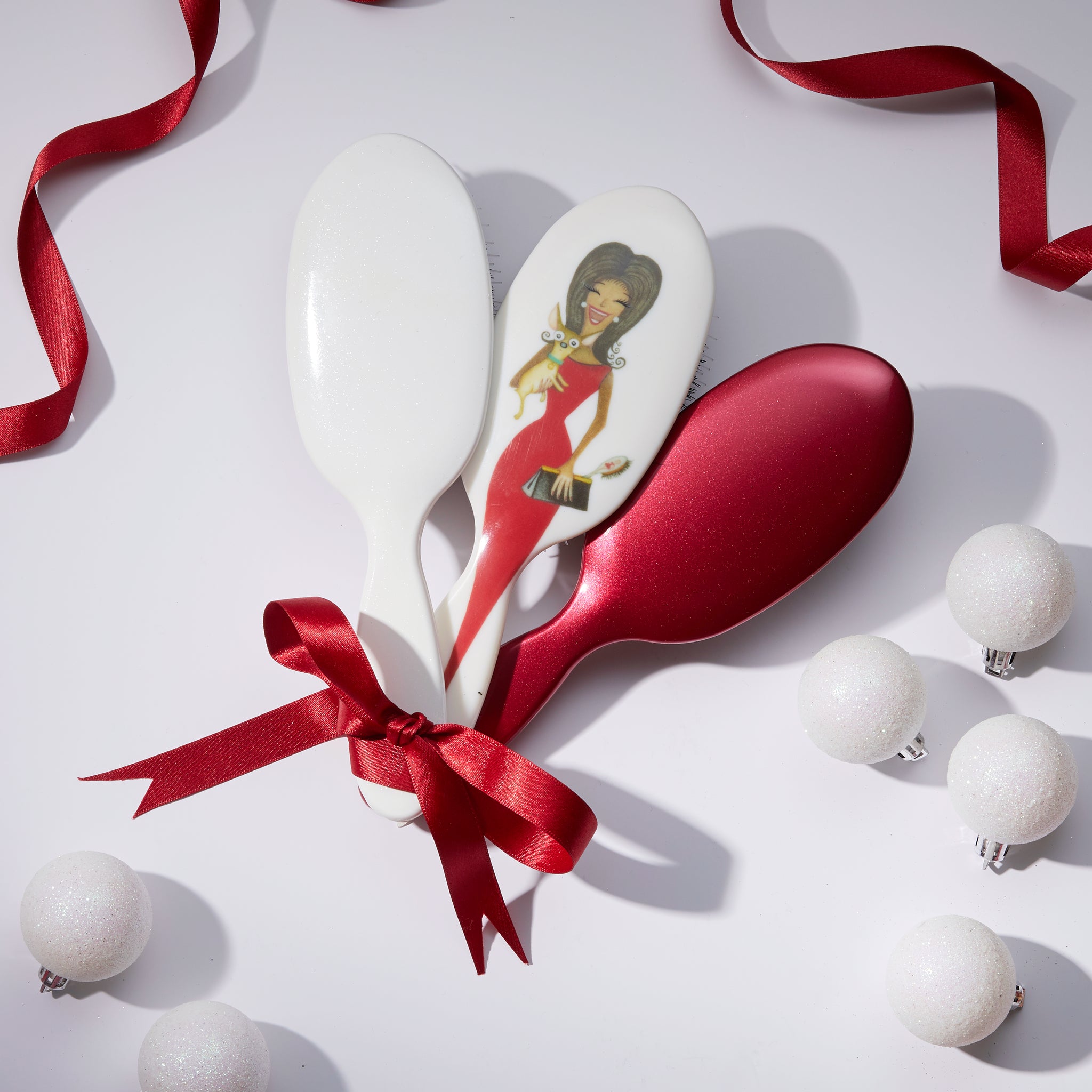 Red Shimmer Hairbrush – Rock & Ruddle